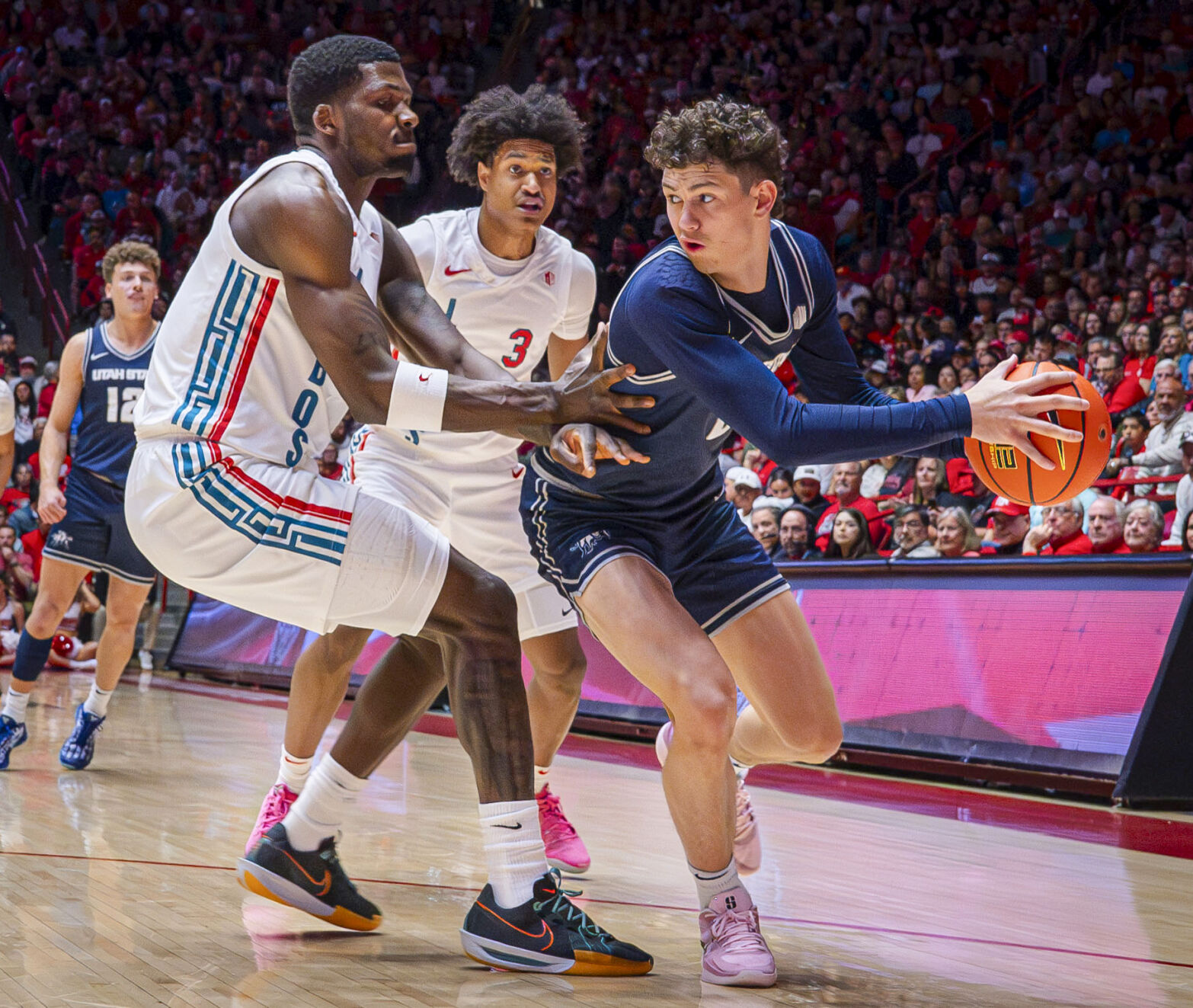 USU men’s basketball: Aggies come up short against Lobos | USU Sports ...