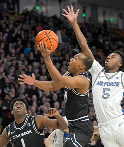 USU men’s basketball: Many Aggies honored by MW | USU Sports | hjnews.com