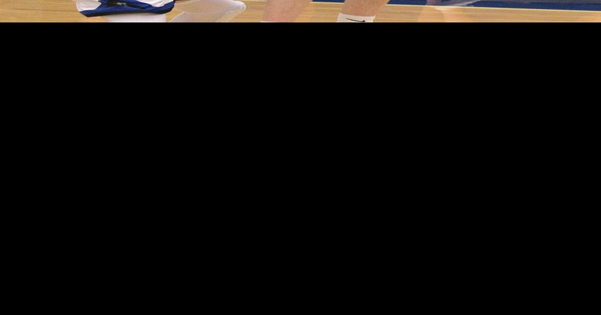 Prep boys hoops: Pirates edged by Chargers in 2A state elimination game ...