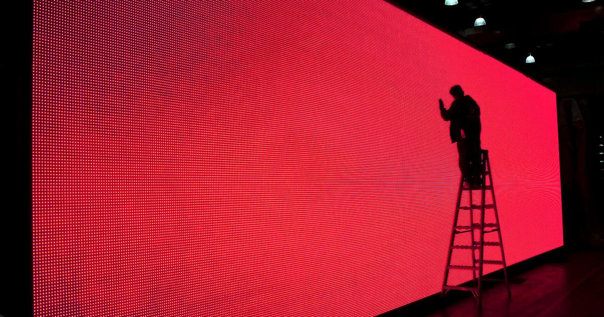 Samsung Electronics acquires LED sign maker YESCO Electronics ...