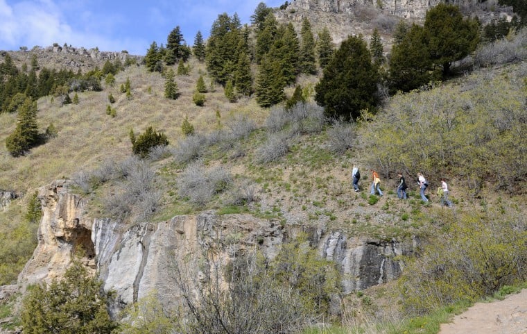 Wind Caves hike offers spectacular views | News | hjnews.com