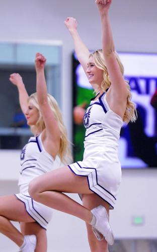 Photo Gallery: New Mexico-Utah State Volleyball | Multimedia | hjnews.com