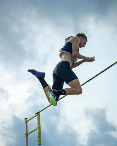 USU track & field: Hammer punches his ticket to nationals in pole vault ...