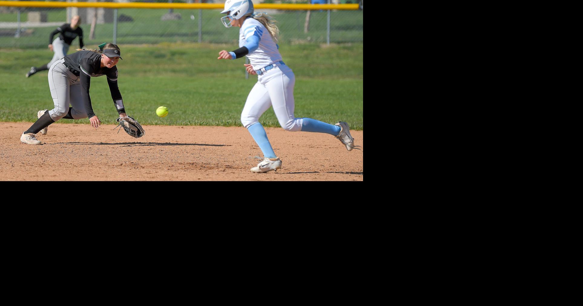 Prep softball: Bobcats open state playoffs with win | School Sports ...