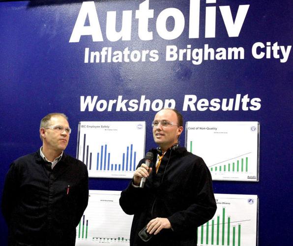 Robotic résumés: Utah lt. governor, students tour Autoliv factory to highlight high-tech ...