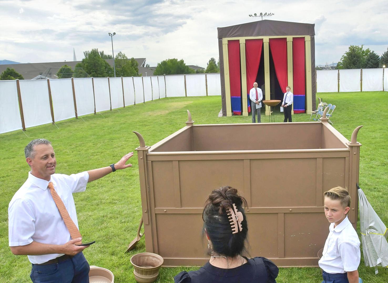 Traveling tabernacle replica returns to Cache Valley | Local News | hjnews.com