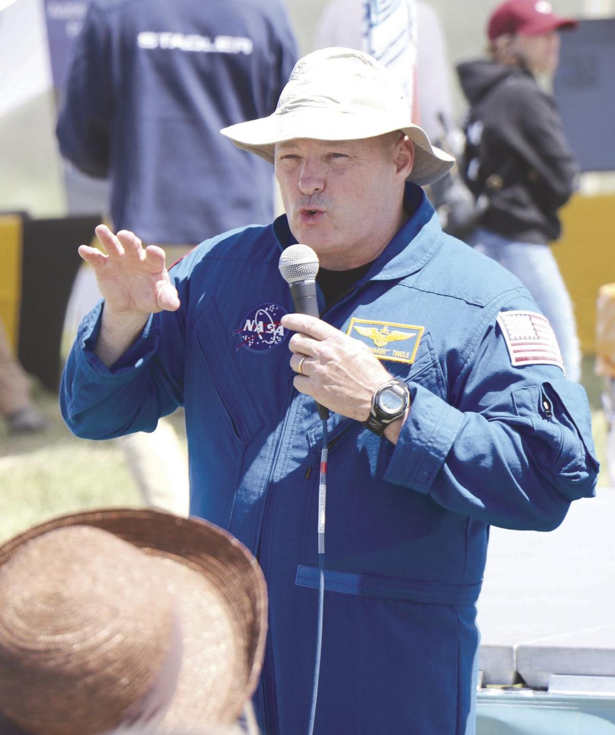 Astronaut returns to Northrop Grumman, where he once interned ...