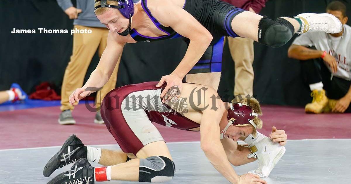 Another banner day for Shawsheen Tech wrestling | Sports | homenewshere.com
