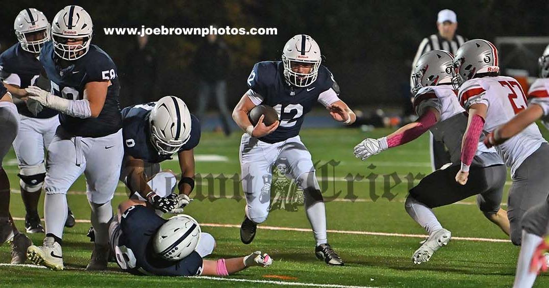 Another huge night for Wildcats: Football team improves to 5-1 with ...
