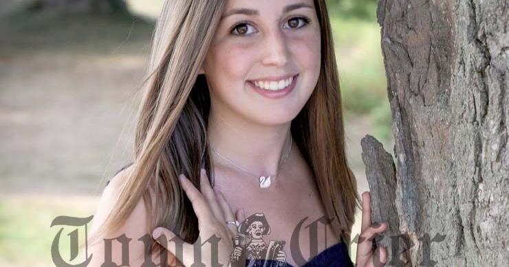 Capachietti, Barboa receive Hat’s Off Award | News | homenewshere.com