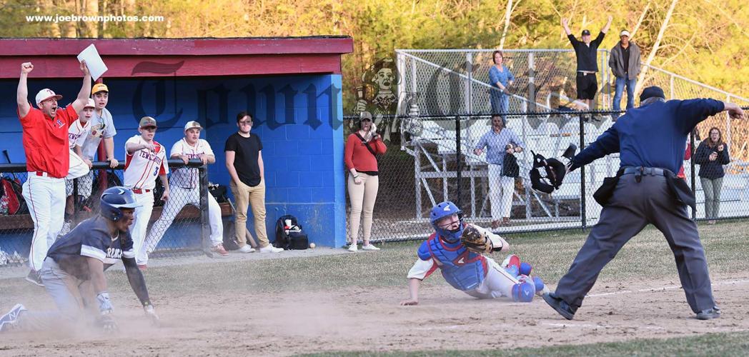 Dramatic game-ending win for Redmen: Freshman catcher makes big play to ...