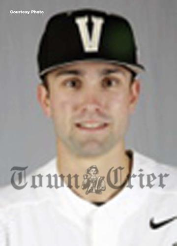 Gillis nails down a win and a save in the same day | Sports ...