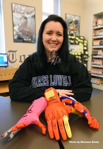 Elwell lands a hand, literally, to those in need | News | homenewshere.com