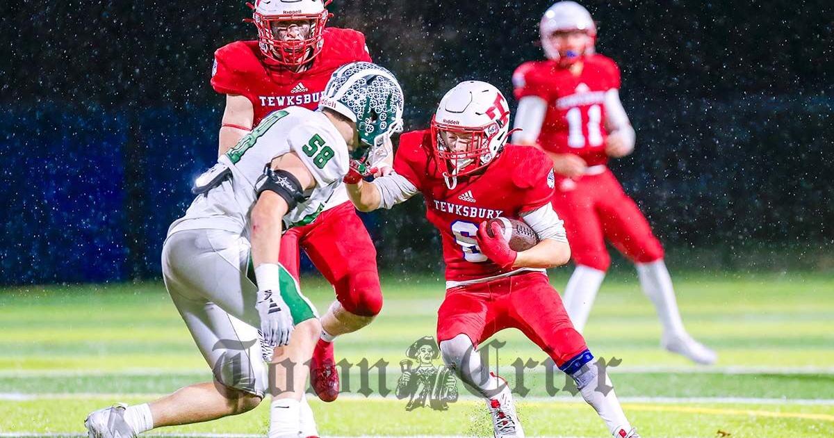Redmen blast Westwood for openers: TMHS football hosts Somerset-Berkley ...