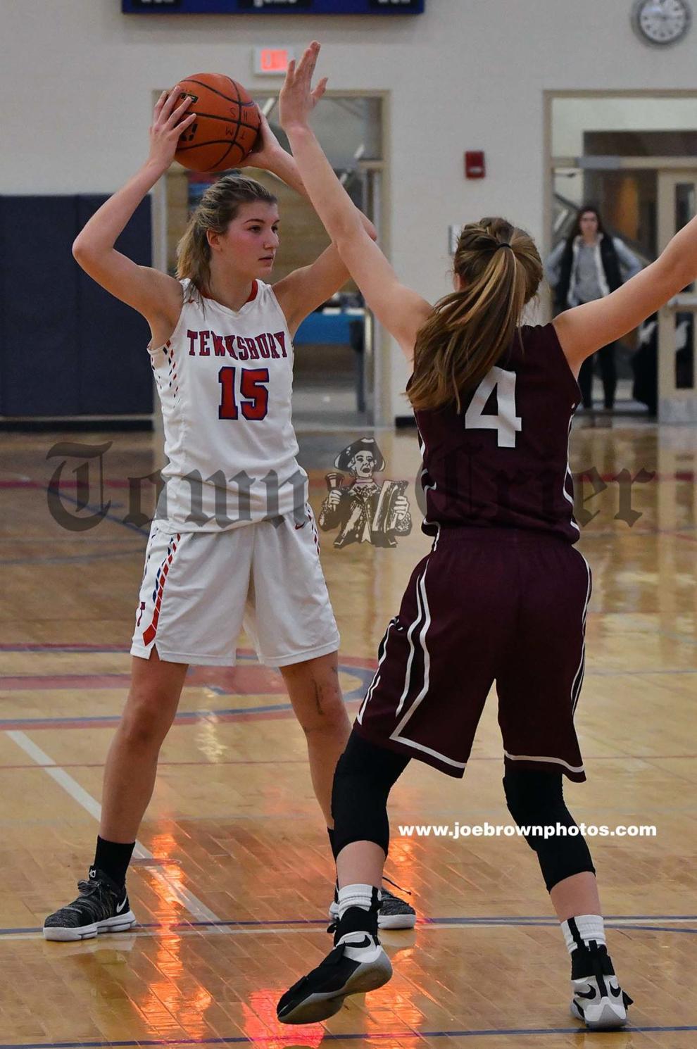Girls Basketball team in a rut | Sports | homenewshere.com