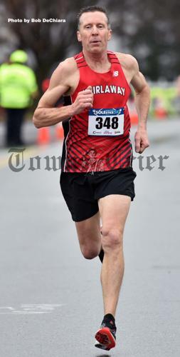 Cold temperatures doesn’t keep nearly 400 runners away | Sports ...