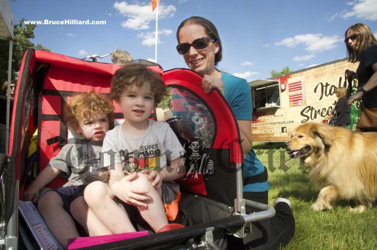 Drive by the Community Market for Drive-By Pies | News | homenewshere.com