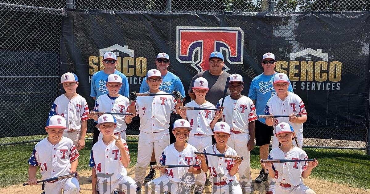 Tewksbury cleans up at Conway Classic: Redmen have two champs and one ...