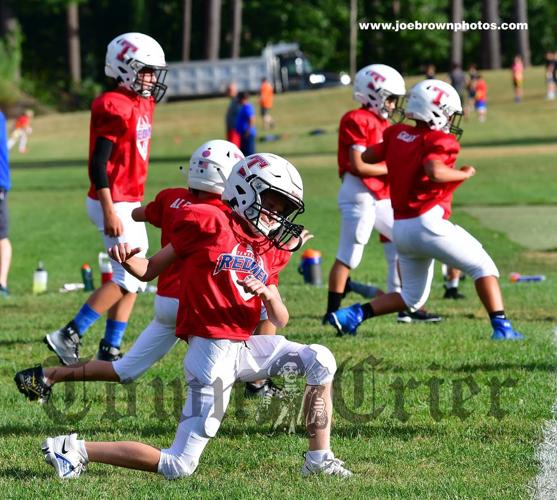 Tewksbury Youth Football program continues to grow: Stretch, run and ...
