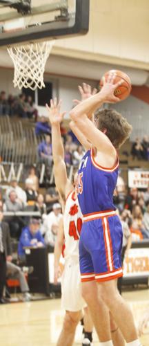 Olney Tigers rout Newton and edge Flora | Sports | hometownregister.com