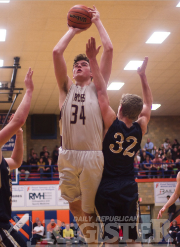 Photos of the Golden Aces vs Teutopolis Sectional game | Sports ...