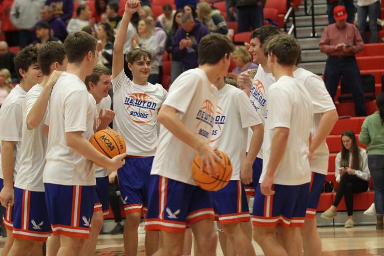 Olney Tigers advance in LIC tourney | Local Sports | hometownregister.com