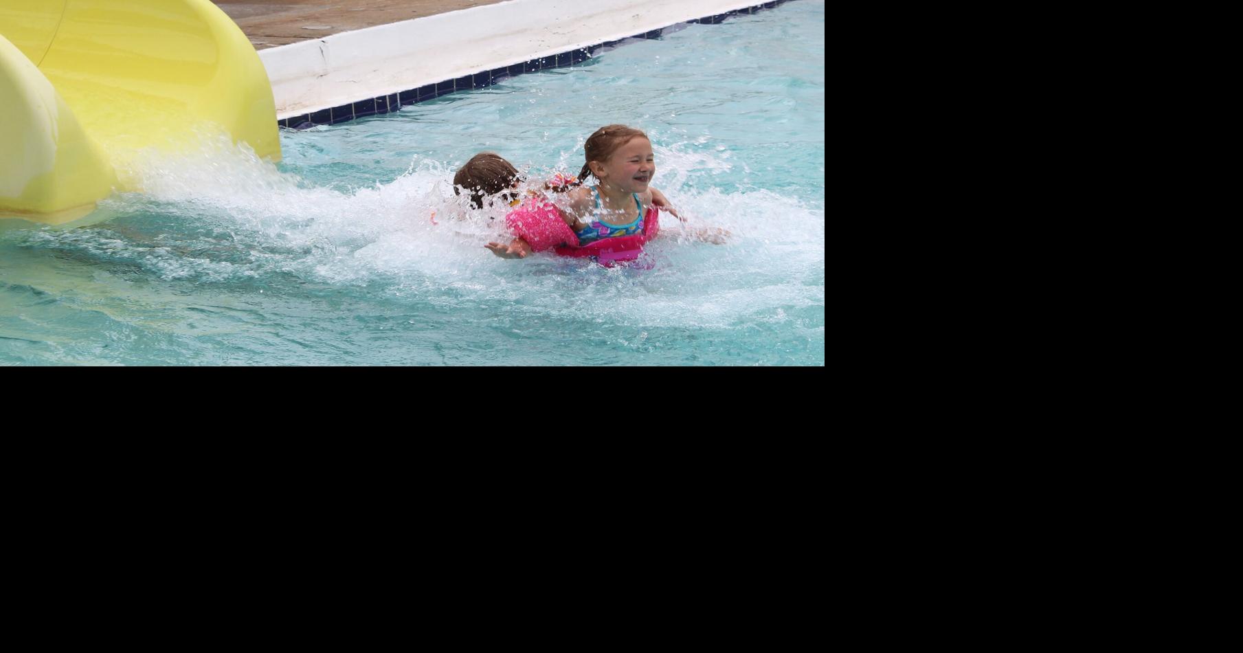 Making a splash | Rob Daily News | hometownregister.com