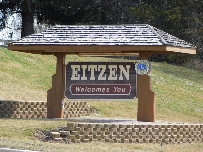 Eitzen council congratulates Darryl Meyer on 20 years, approves new ...