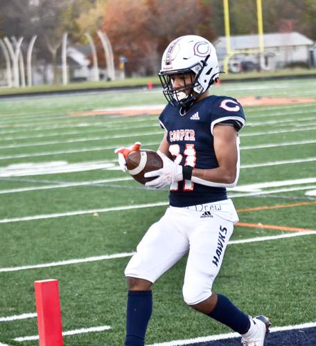 Robbinsdale Cooper football: The wait is over | Sports | hometownsource.com