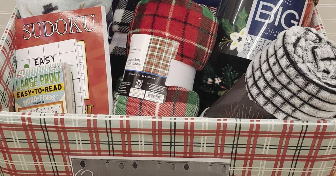 Spreading some ‘Osseo Holiday Cheer’ | Local News | hometownsource.com