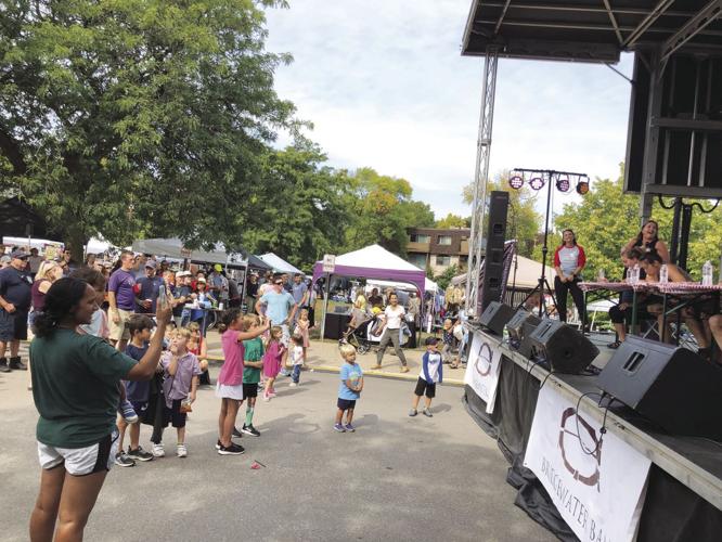 Excelsior Apple Days brings residents and visitors together for music ...