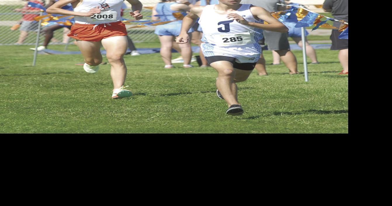 Runners mark end of August at Irish Invite | Sports | hometownsource.com
