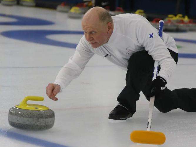 Deaf community invites others to join social events, pickleball ...