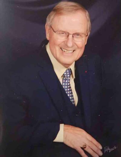 Dale Mundt | Obituaries | hometownsource.com