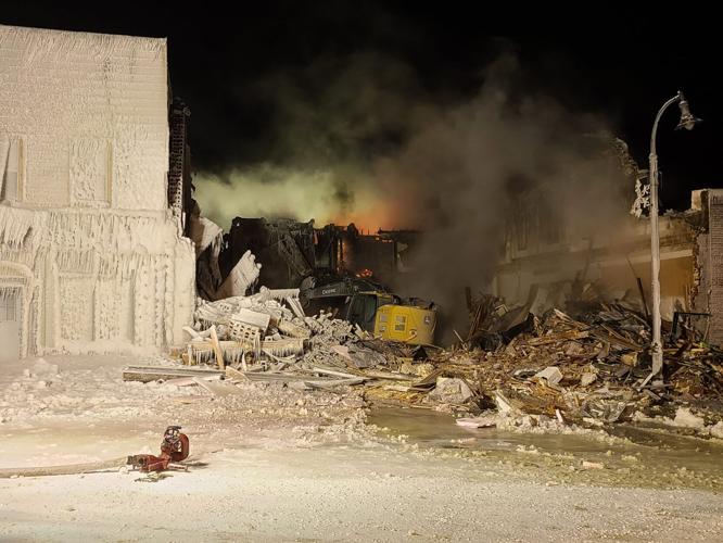 Spring Grove recovers after hardware store, apartments crumble in fire ...