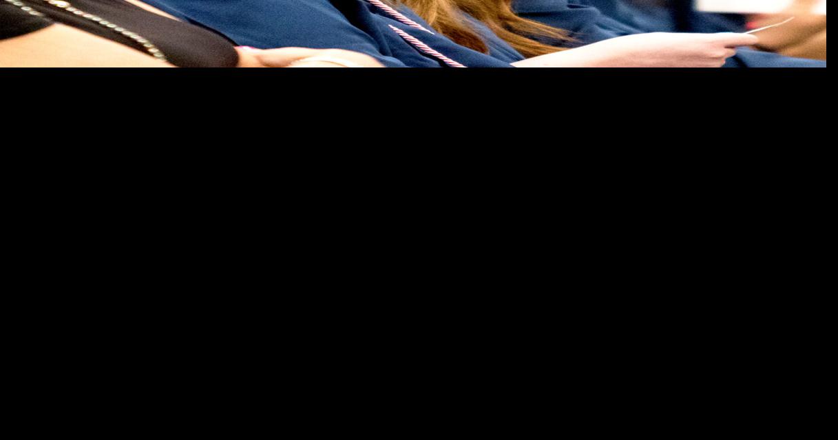 ZHS graduation: ‘Class of 2023, your time is now’ | Elk River Star News ...