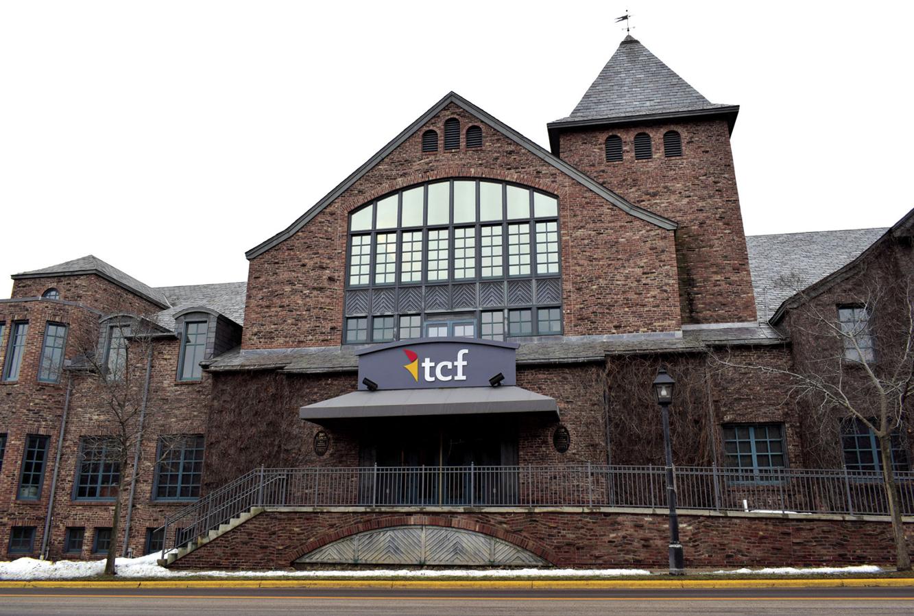 TCF Bank’s corporate office in Wayzata up for sale | Wayzata ...