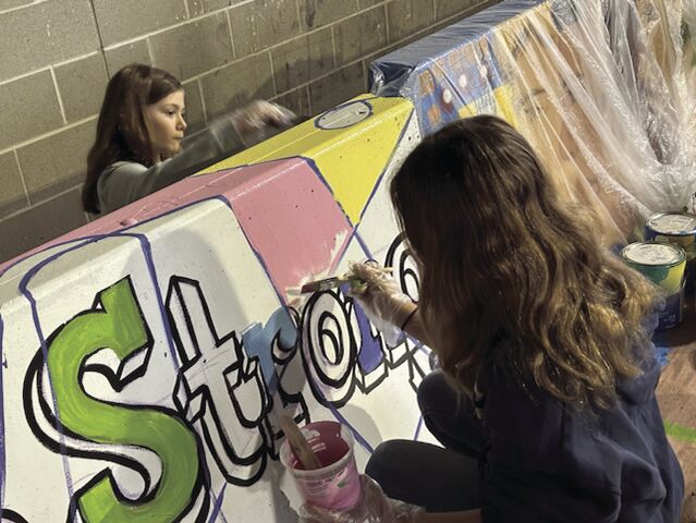 Art project adds life to park, colors where there were none ...