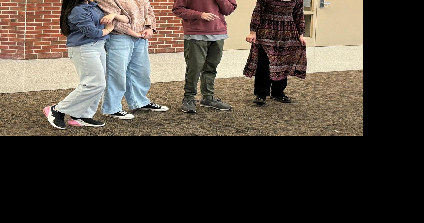 Scott Highlands Middle School presents ‘Into the Woods Jr.’ | Free ...