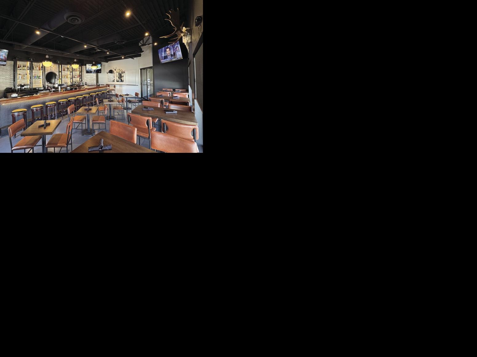 Elevated bar concept Rockford Roadhouse opens | Local News ...