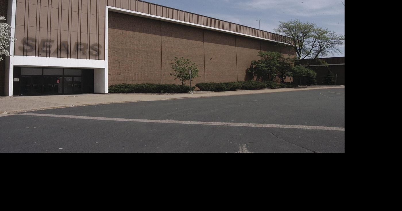Vacant Sears building declared hazardous | Burnsville | hometownsource.com