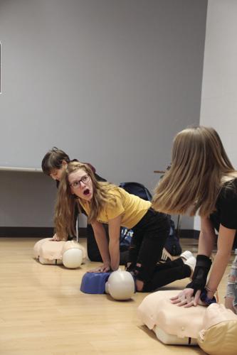 Middle school students learn CPR, how to use an AED | Education ...