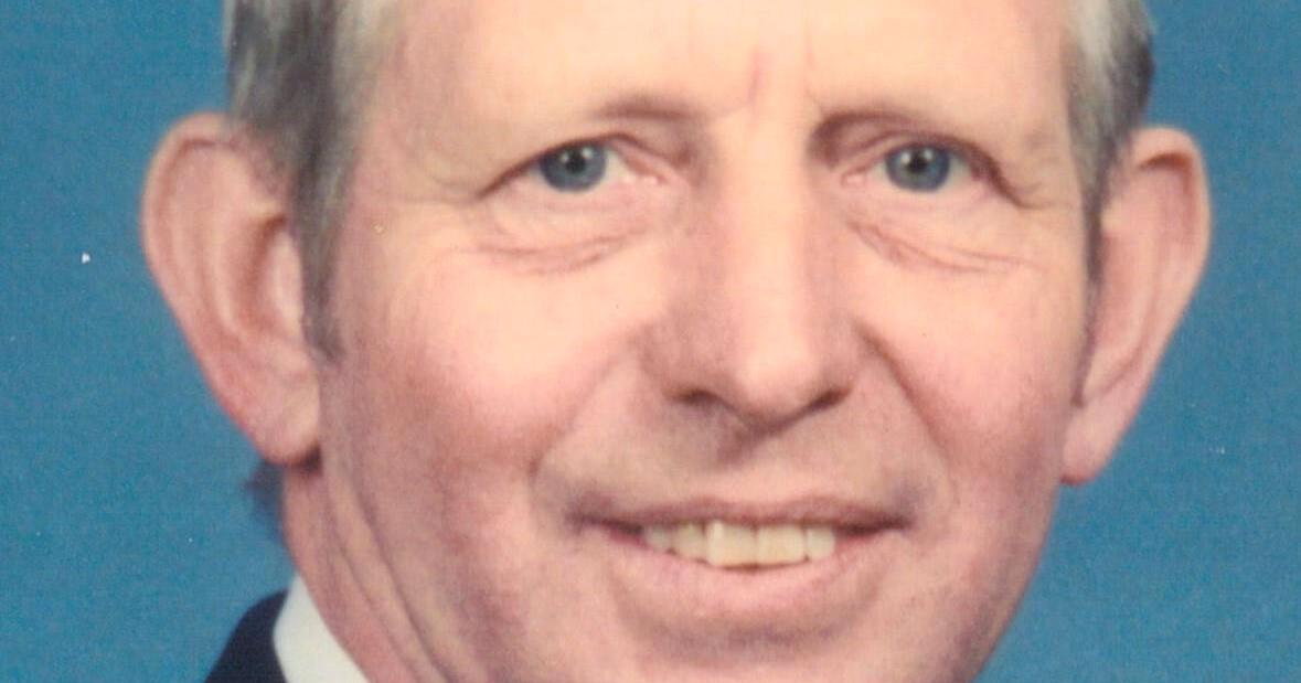 Dale E. Stevenson | Obituaries | hometownsource.com