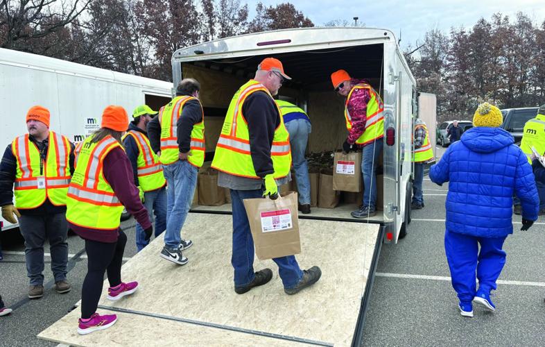 Operation Turkey Drop delivers Thanksgiving goodwill | Eagan ...