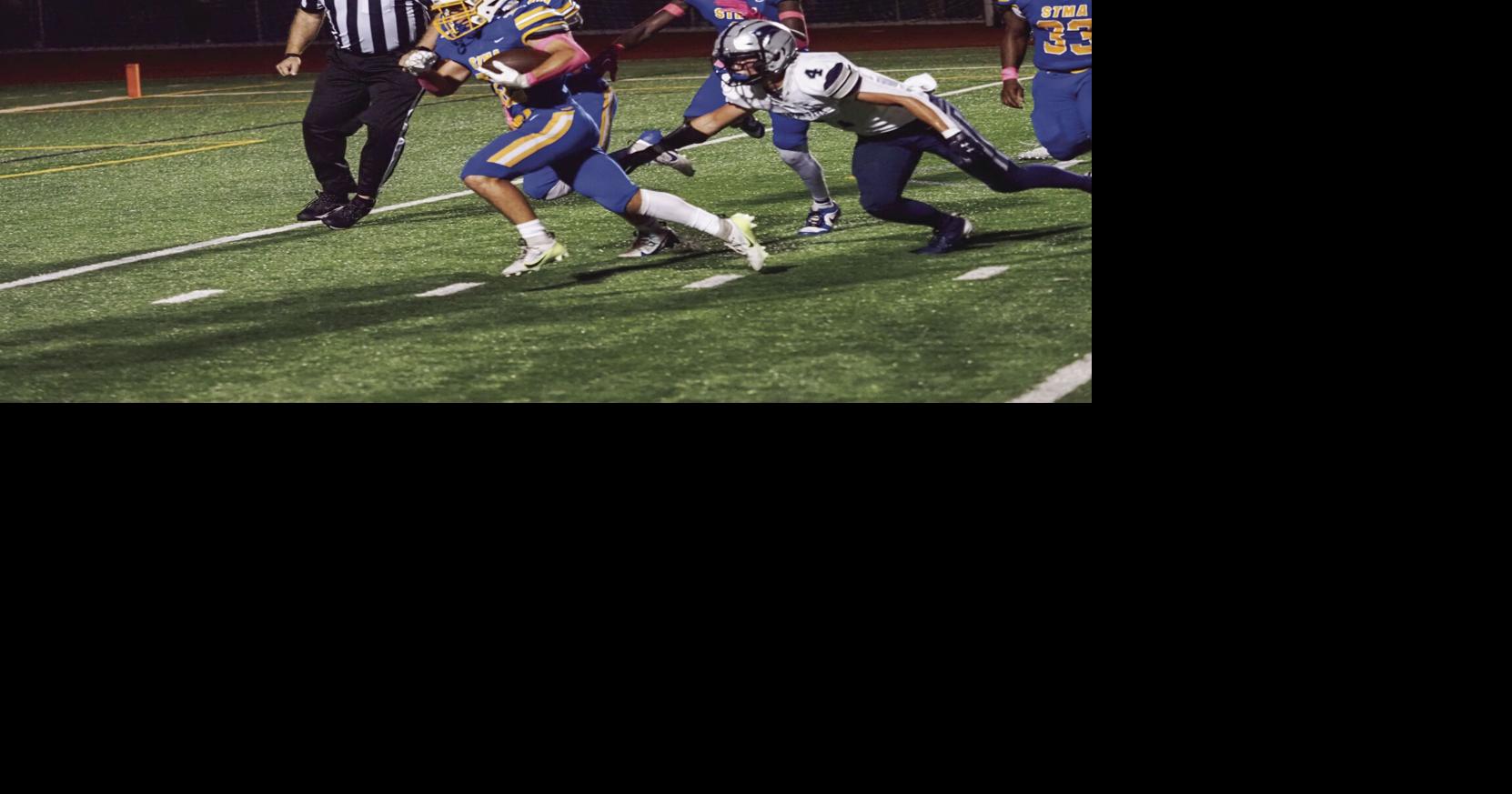 Becker’s scoop and score steals Homecoming night victory | Sports ...