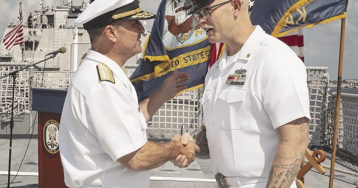 USS Cooperstown sailor receives the Navy and Marine Corps Medal for ...