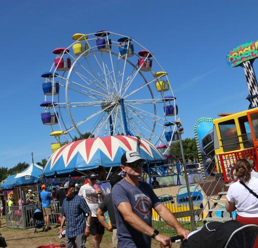 Families find summer splendor at Dakota County Fair | Dakota County ...