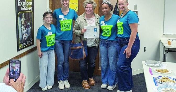 Winning best bakers at Chocolate Chip Cookie contest | Free ...