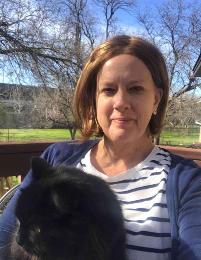 Lisa Valdez | Obituaries | hometownsource.com