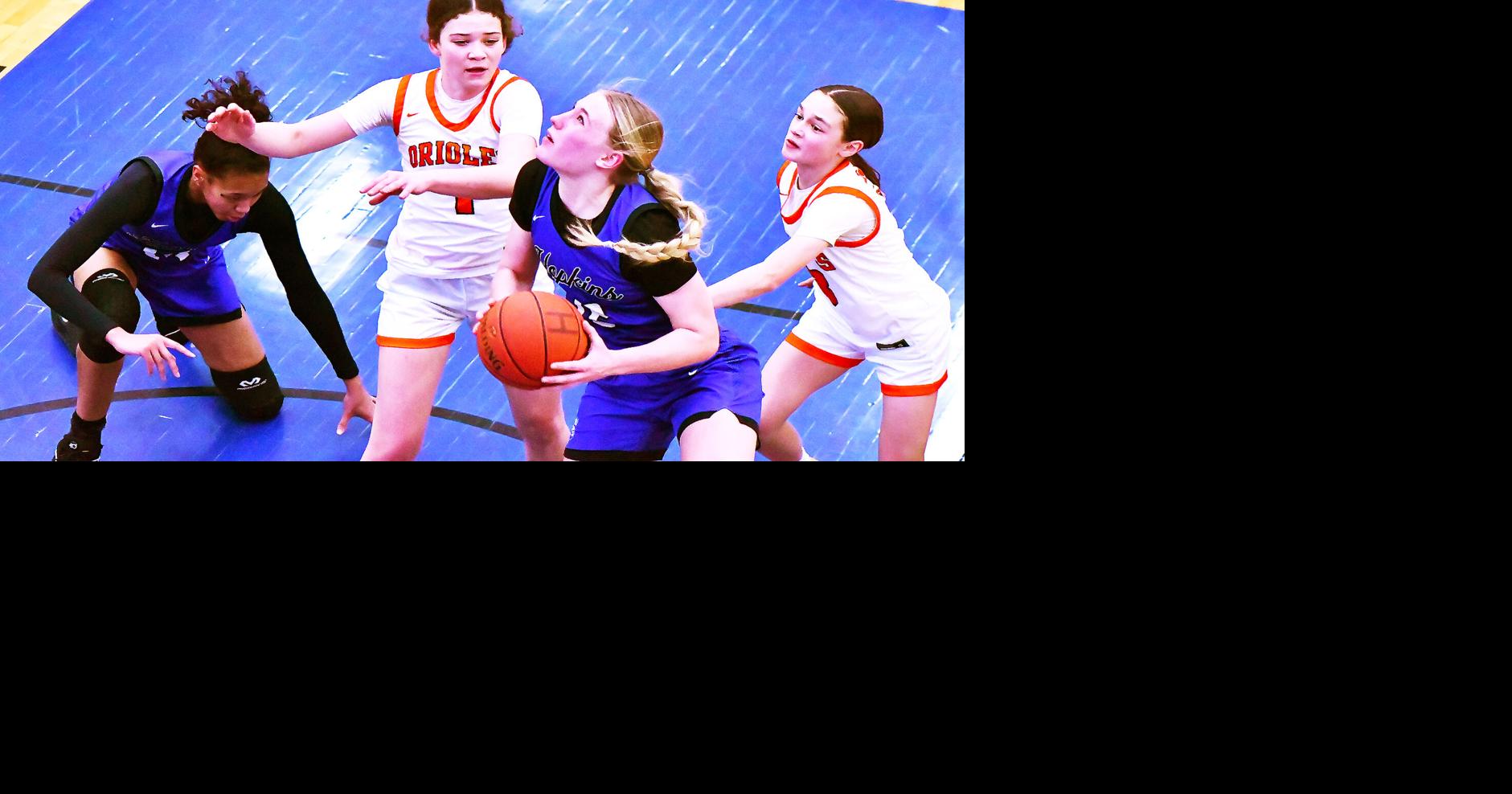 Hopkins girls return from Iowa, blitz St. Louis Park | Sports ...